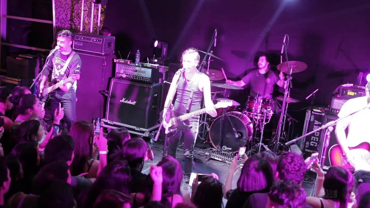 Allison -16 Live Panamá - YouTube