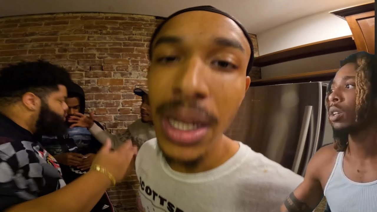 Reacts to When She's Not the One - YouTube
