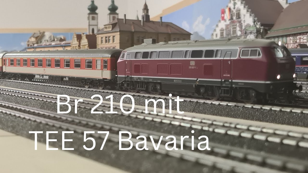 Roco 78765 mit TEE 57 Bavaria - YouTube