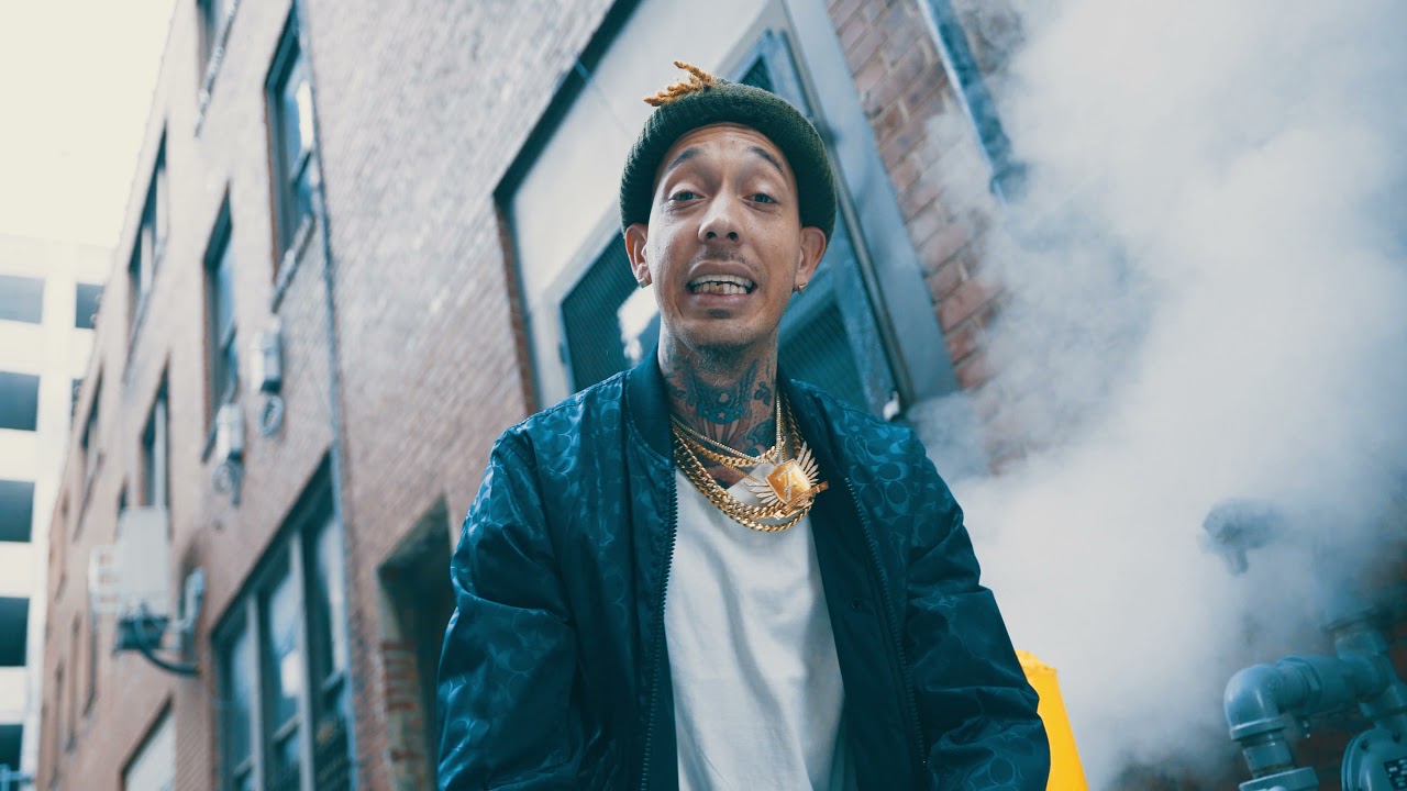 Beezly - F.H.Y.F (Official Music Video) - YouTube