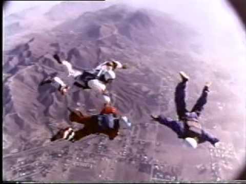 Skydiving camera ad - YouTube
