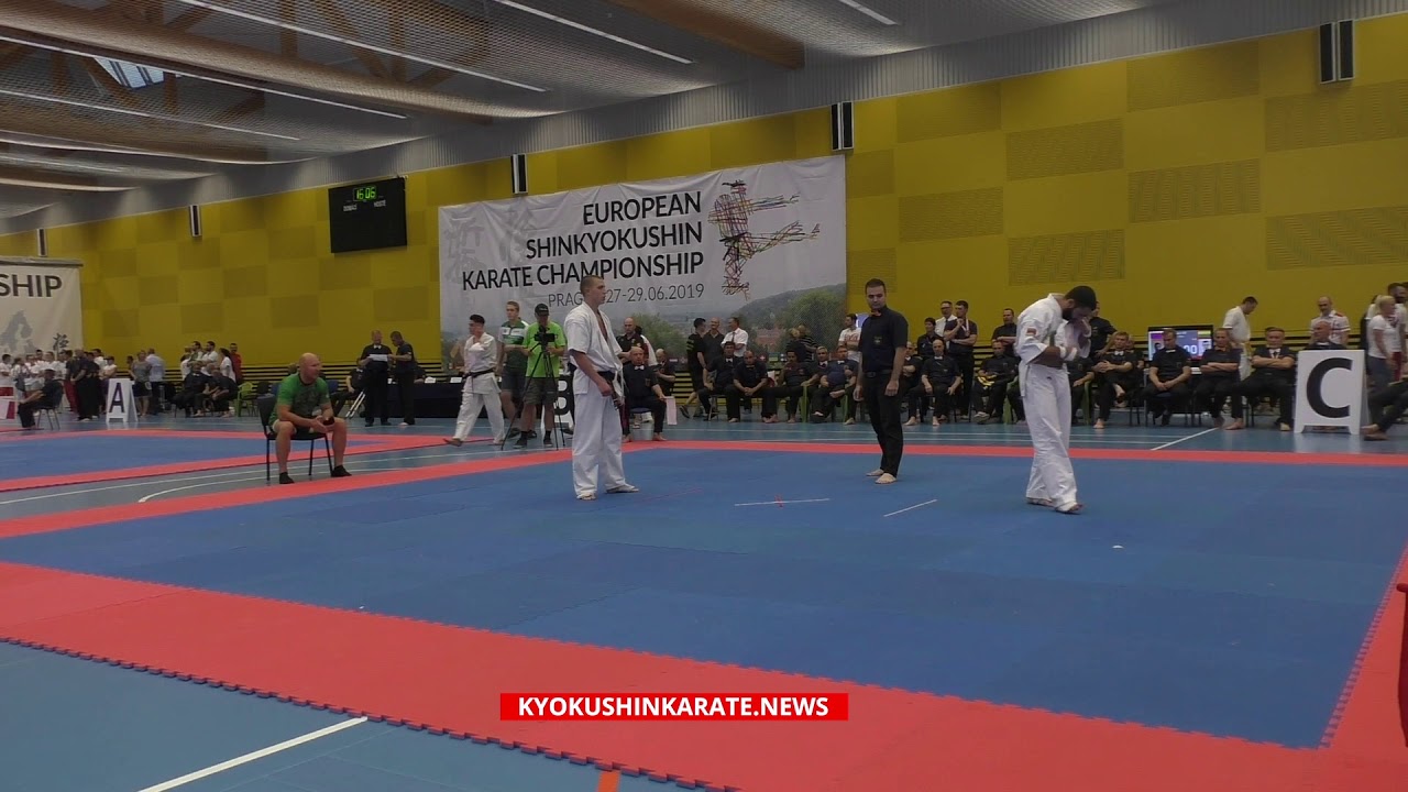 Youths EC, Final -80 Lukas Simonenko (Lithuania, aka) - Karen Antonyan ...