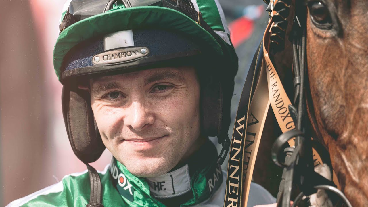 The Grand National 2025 Highlights | The Green Room - YouTube