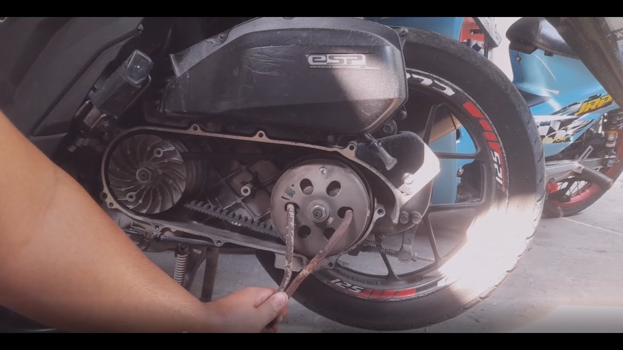HOND CLICK 125 / DIY Y TOOL / CVT CLEANING - YouTube