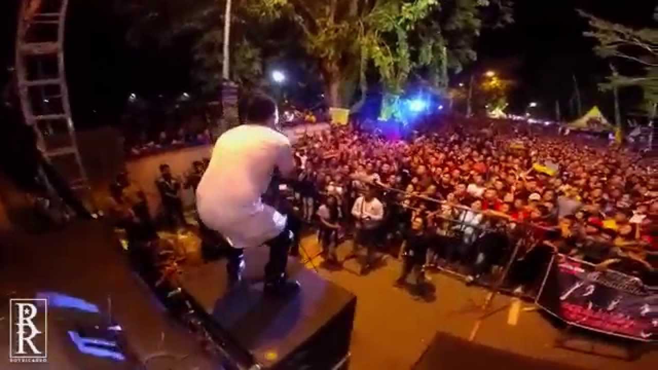 ROY RiCARDO LiVE iN BANJARMASIN - YouTube