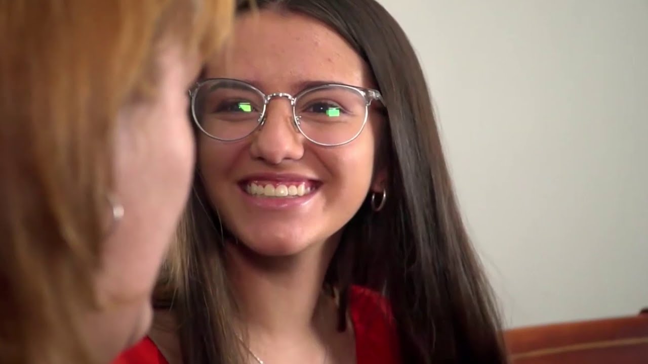 Proyécta-T - Intro Familias - YouTube