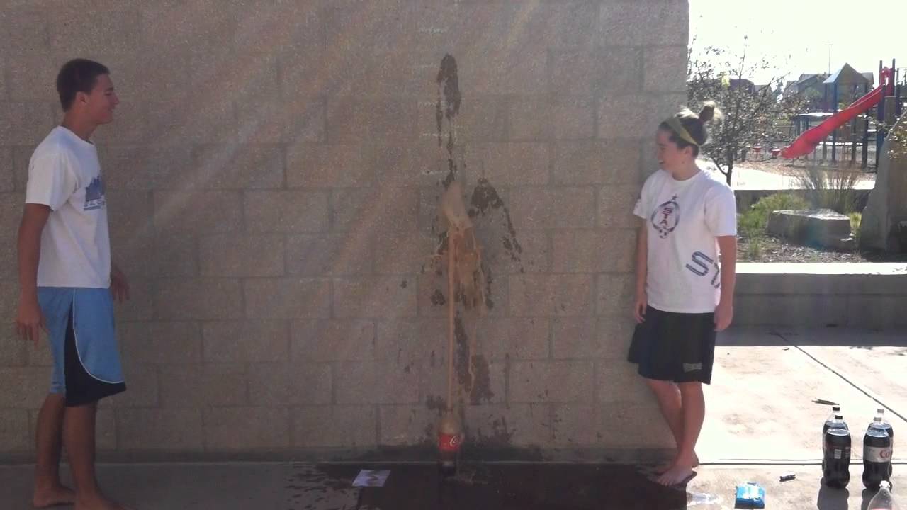 Connor Schultz and Haley Murphy Coke and Mentos - YouTube
