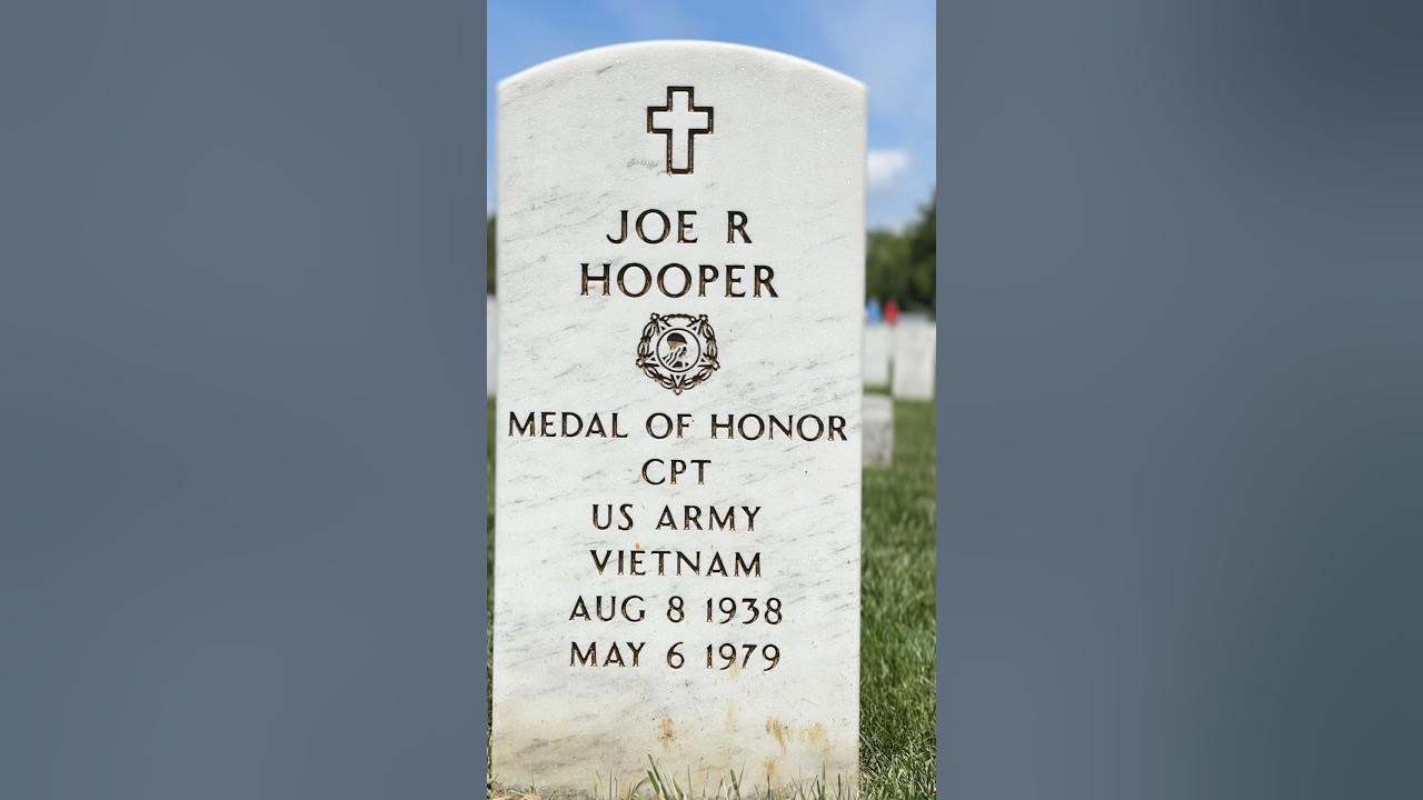 Grave of Joe Hooper, Arlington National Cemetery, most decorated Vietnam Veteran - YouTube