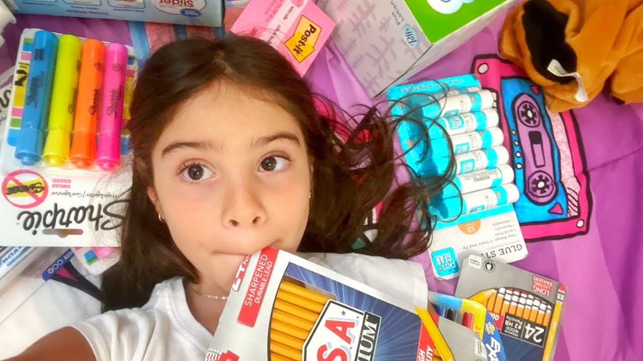 Come get my backpack ready for school - YouTube