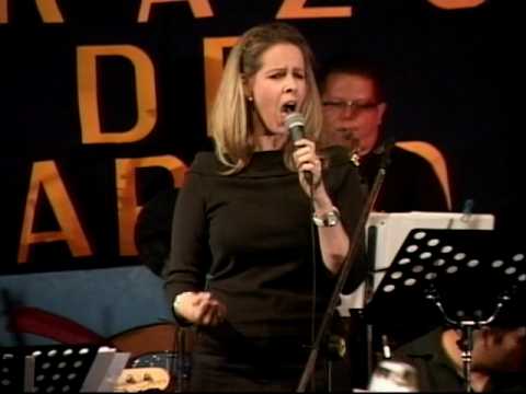 Rostros - Popurri Cristiano 6/6 Lisa Lacayo - Enciende una luz - YouTube