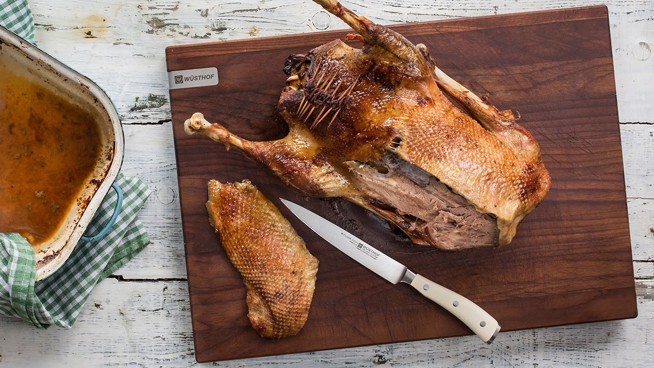Christmas Goose with Orange stuffing - YouTube