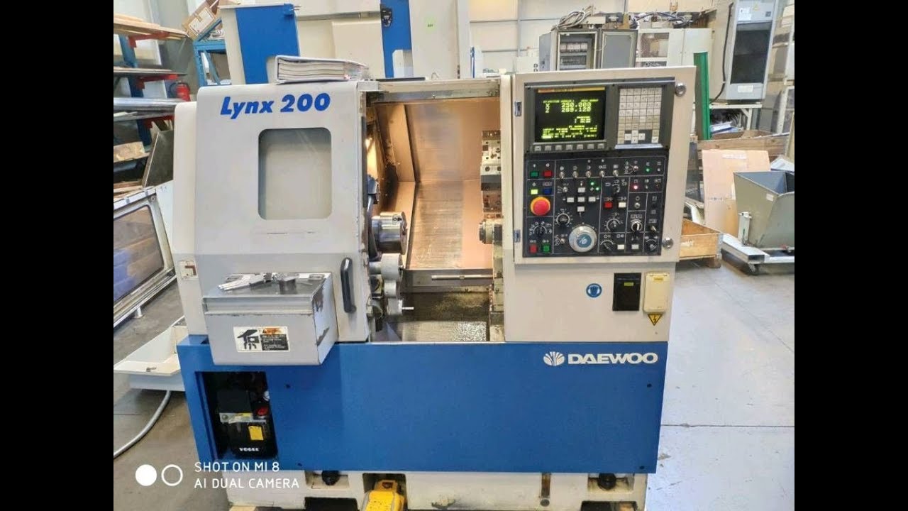Daewoo Lynx 200 - YouTube