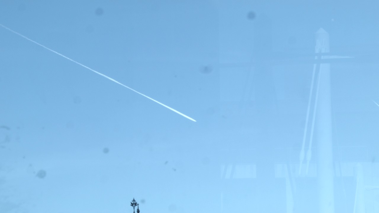 jet trail footage - YouTube