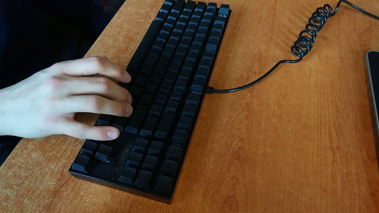 Gateron Yellow Typing Sound Test - Redragon Kumara - YouTube