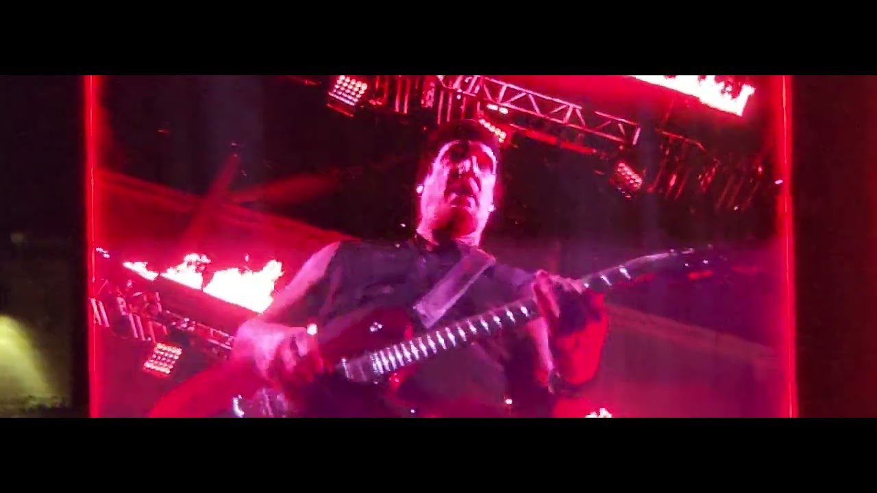 Disturbed "Ten Thousand Fist" live at Talking Stick Amphitheater 03/02 ...
