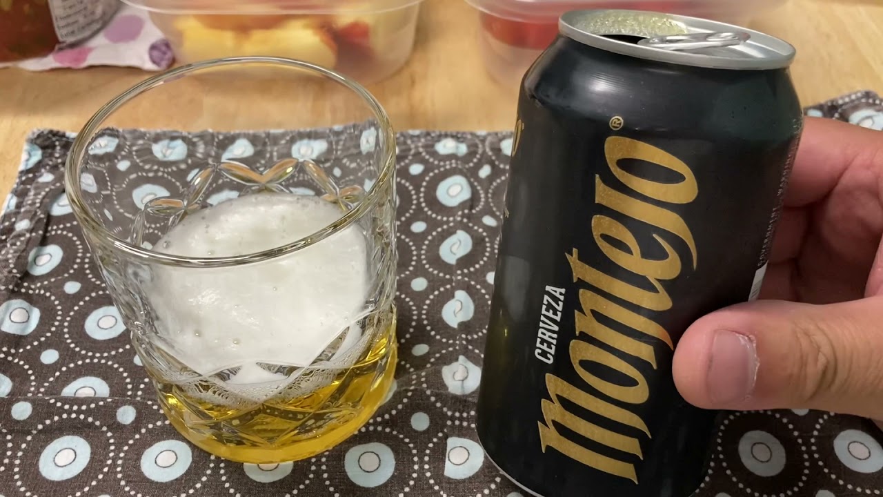 CERVEZA Montejo Beer Mexican Beer メキシカンビール モンテホ - YouTube