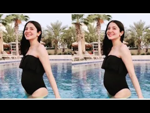 PREGNANT Anushka Sharma looks amazing wearing bikini flaunting her baby bump in the swiming pool 😍