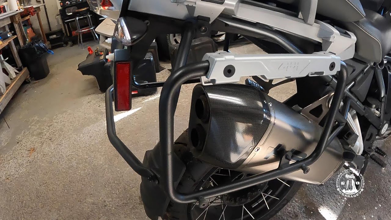 GIVI Rack Install - YouTube