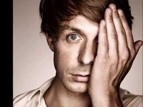 Martin Solveig Everybody - YouTube