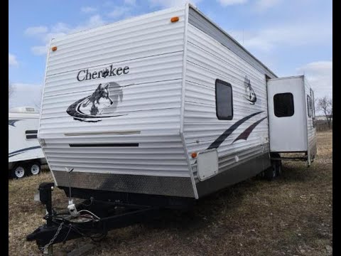 2006 Cherokee By Forest River 31B 25' Travel Trailer - YouTube