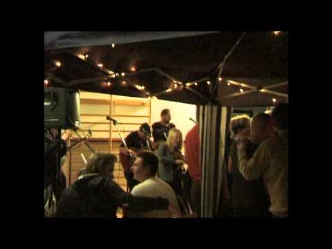 Tullamore Brothers - Tommy Coen's reel/Otter's holt - YouTube
