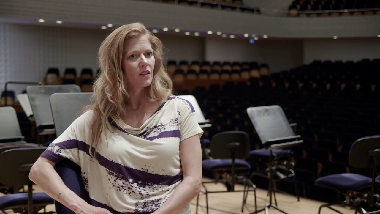 Maestras: The Long Journey of Women to the Podium (documentary) - YouTube