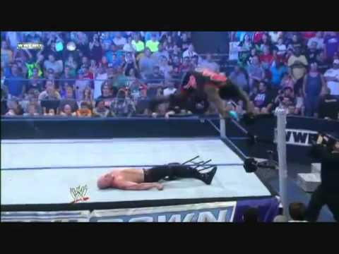 Mark Henry Breaks Kanes Leg - YouTube