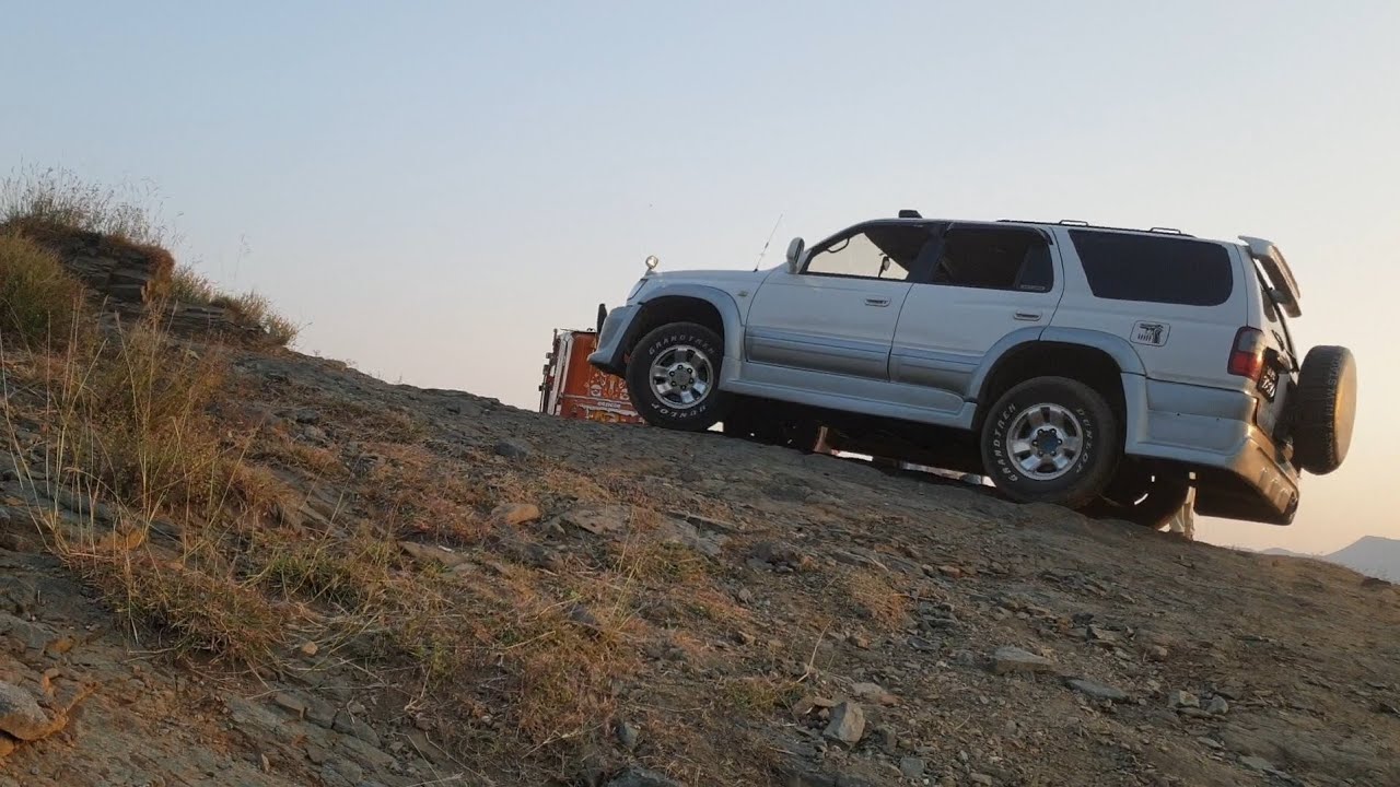 toyota Hilux surf 185 off road swat - YouTube