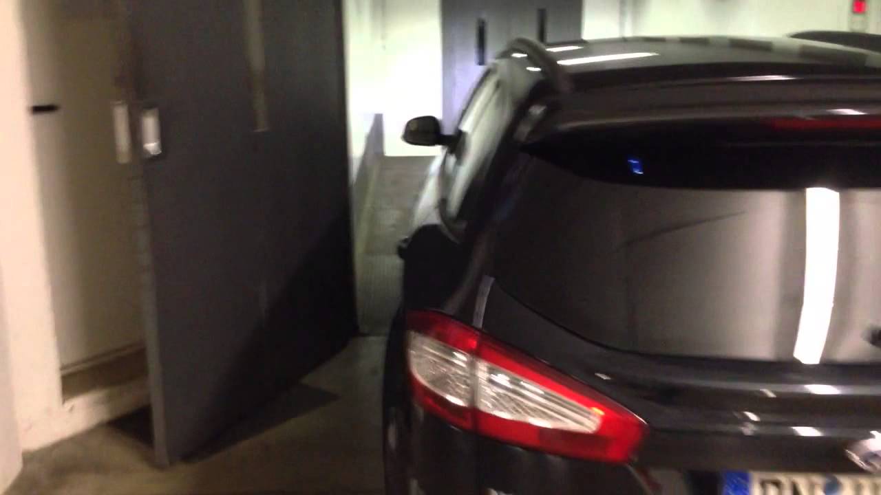 The Car Lift in Germany - YouTube