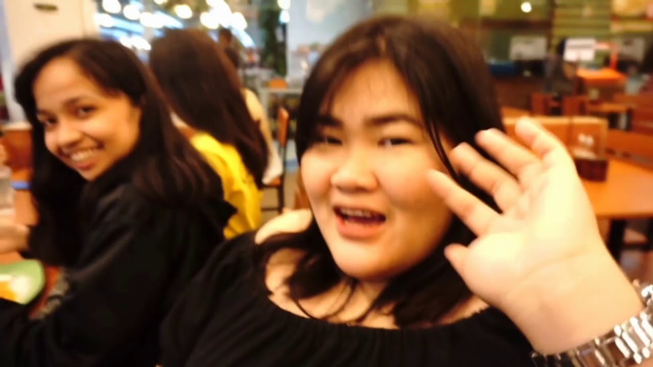 Meet the P101 BACOMM students - YouTube