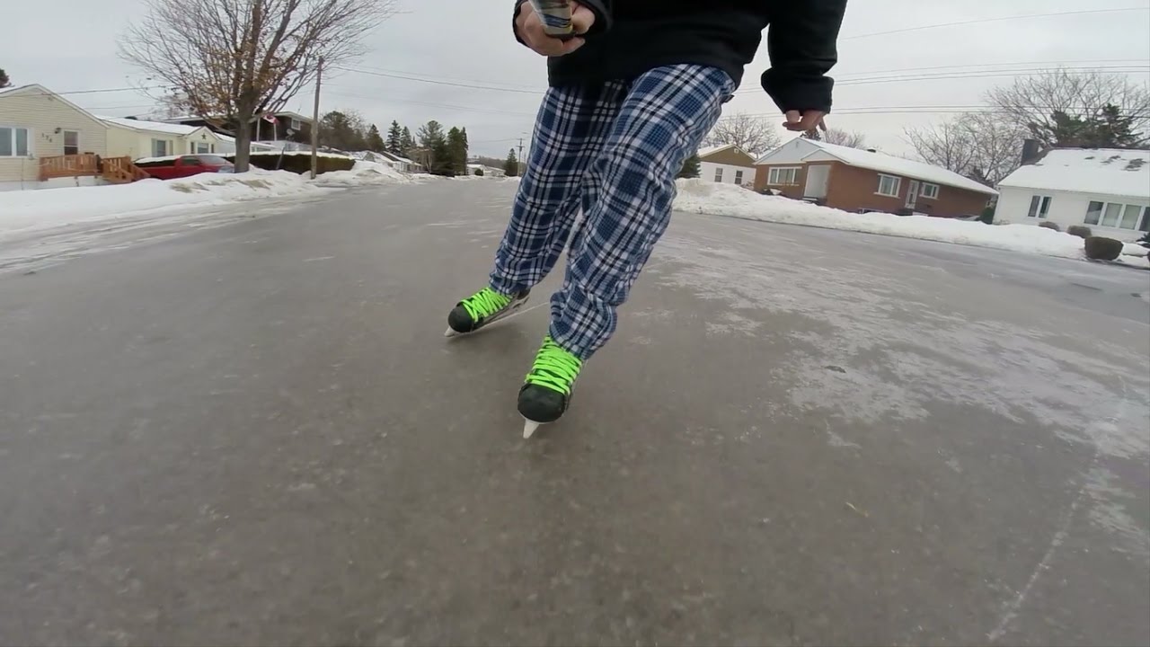 Skating on the roads - YouTube