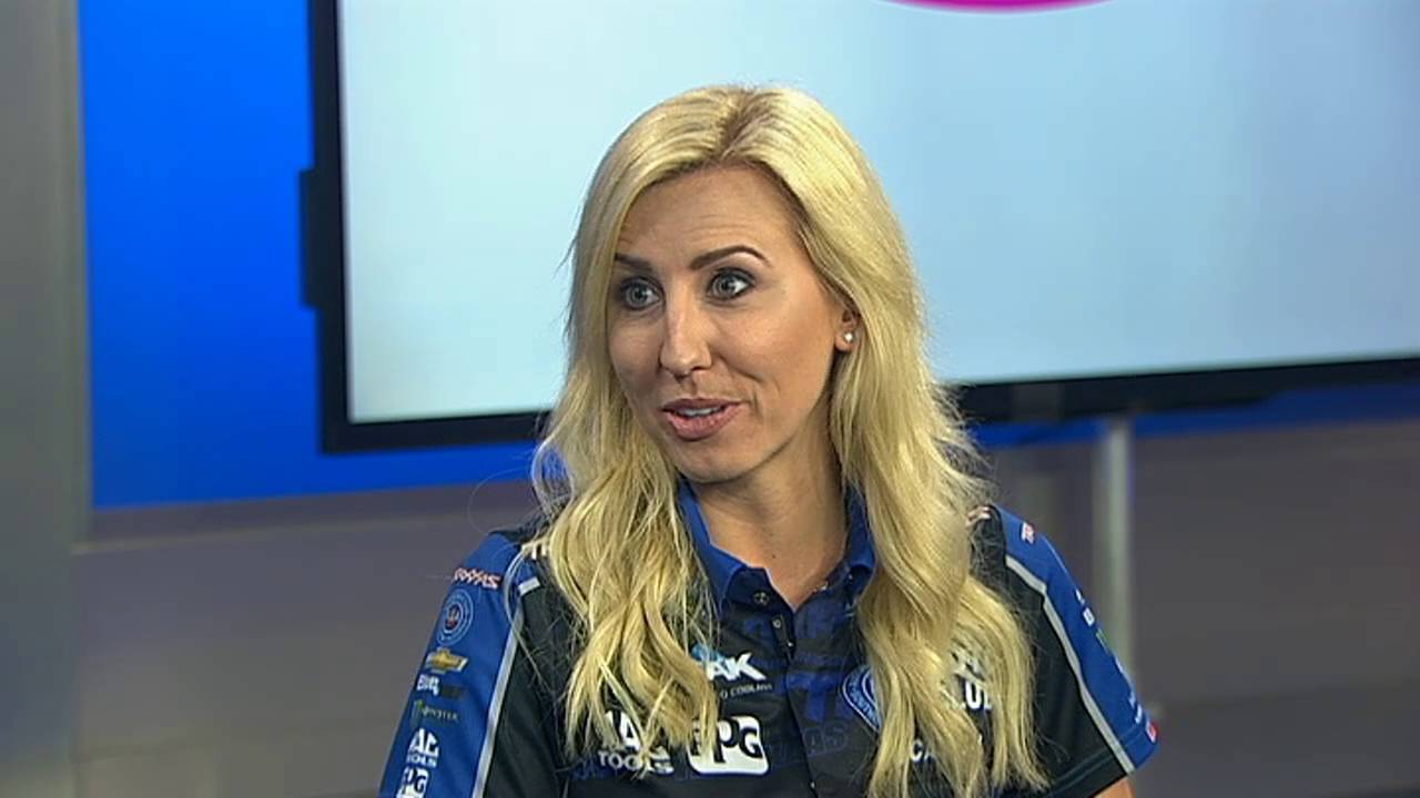 Courtney Force Previews NHRA Fall Nationals - YouTube