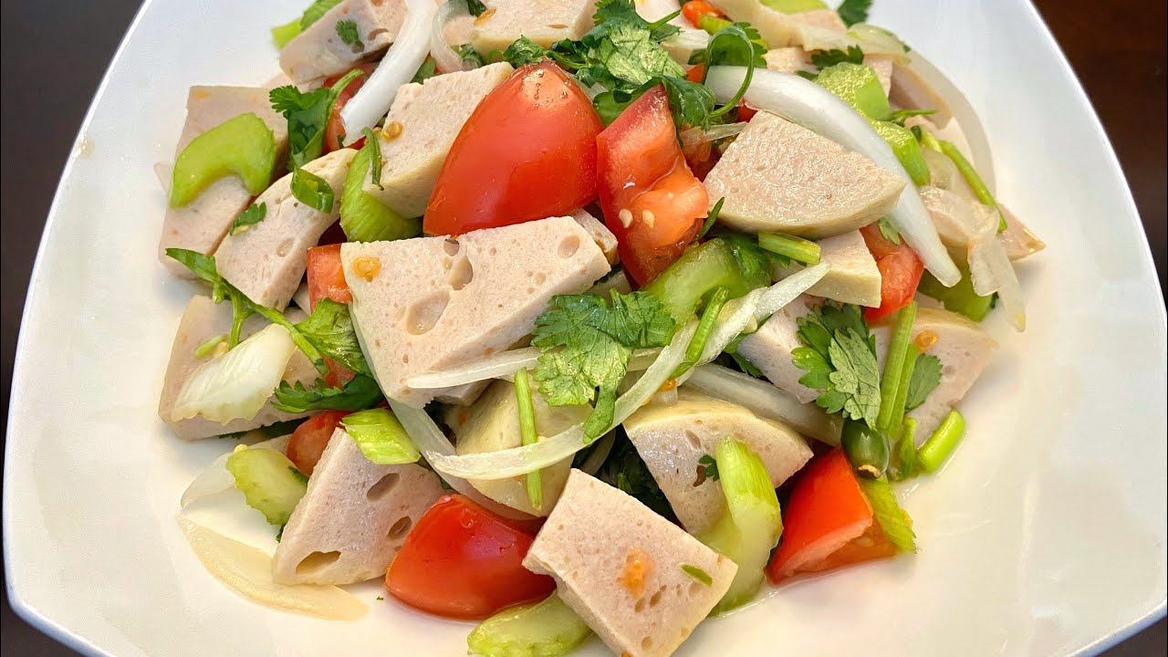 PORK ROLL SALAD - Yum Moo Yor - YouTube