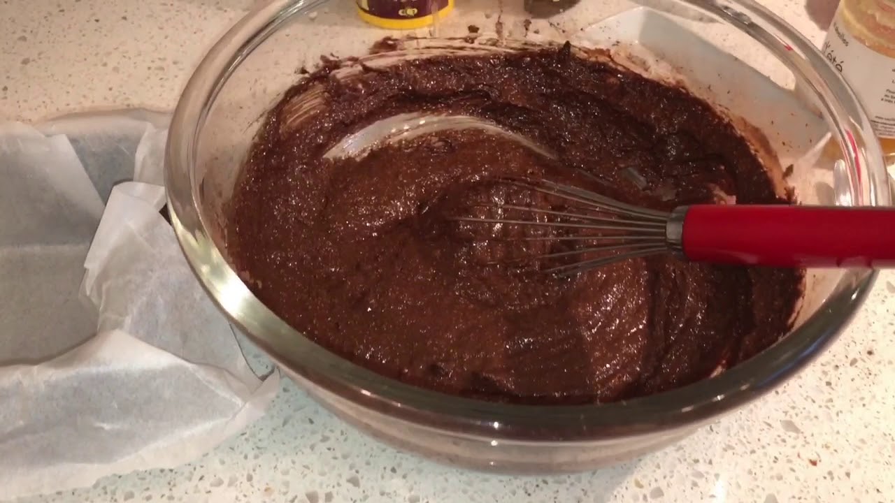 DELICIOSA 😋TORTA DE CHOCOLATE 🍫...... al estilo de Monik Tips 🙏😊💖💋 ...