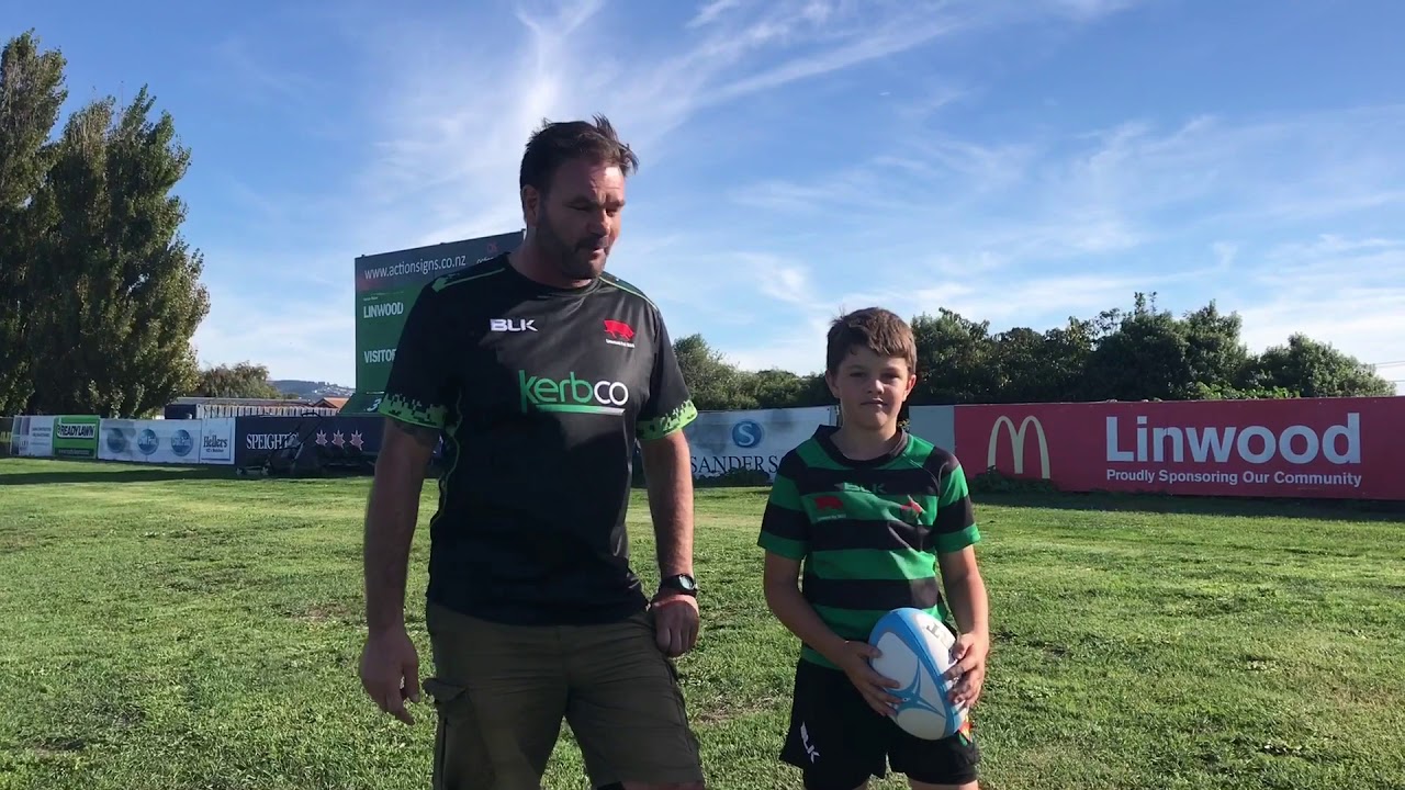 How to grip the rugby ball and why - Part 5 -LINWOOD RUGBY CLUB - YouTube