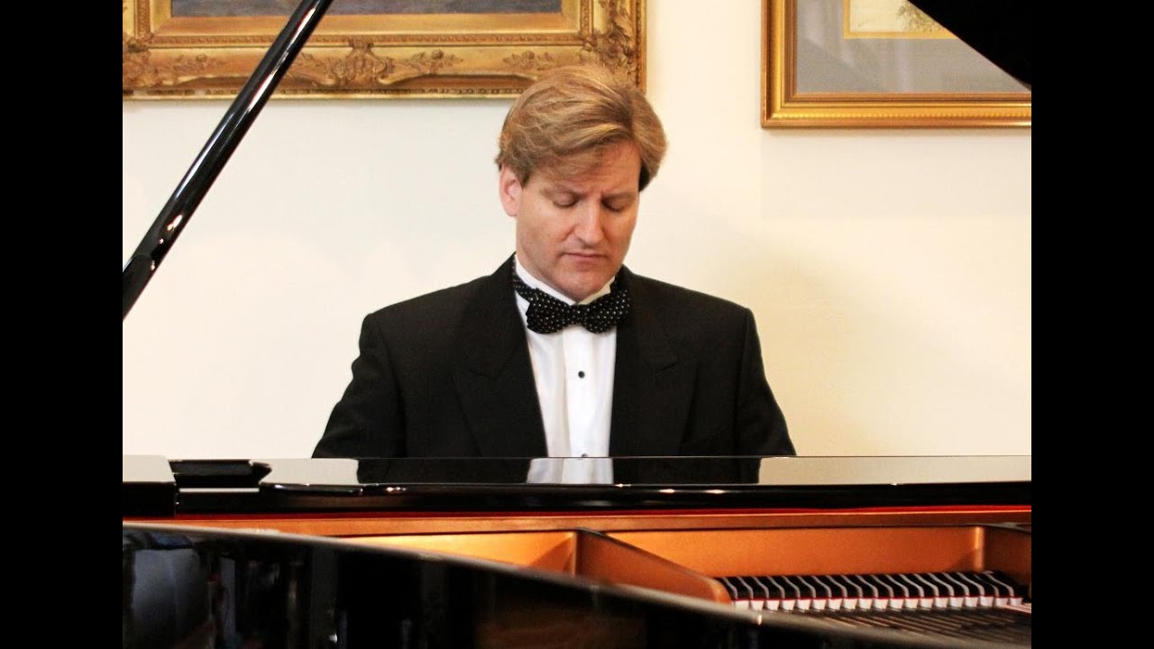Hyperion Knight plays the Rachmaninoff Vocalise - YouTube