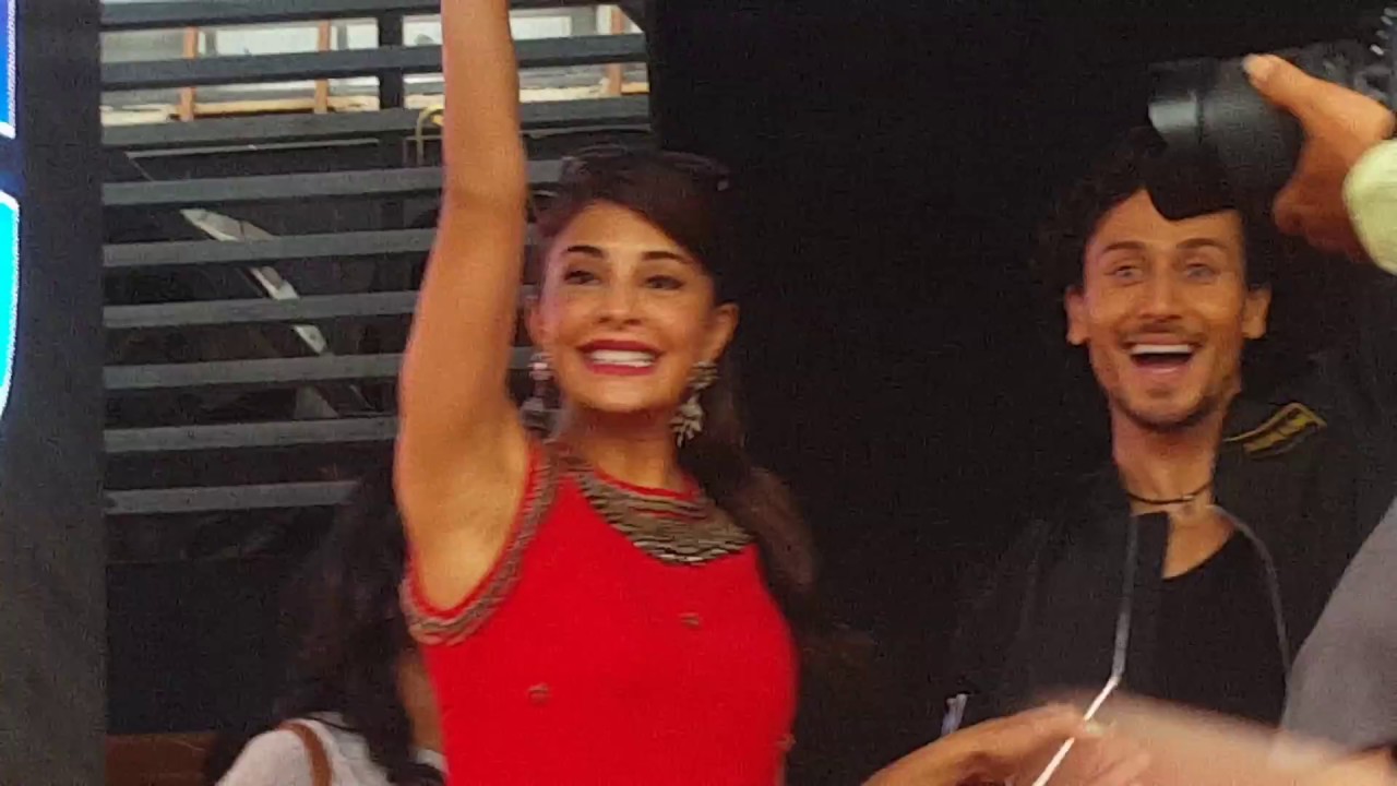 Jacqueline fernandez and tiger shroff - YouTube