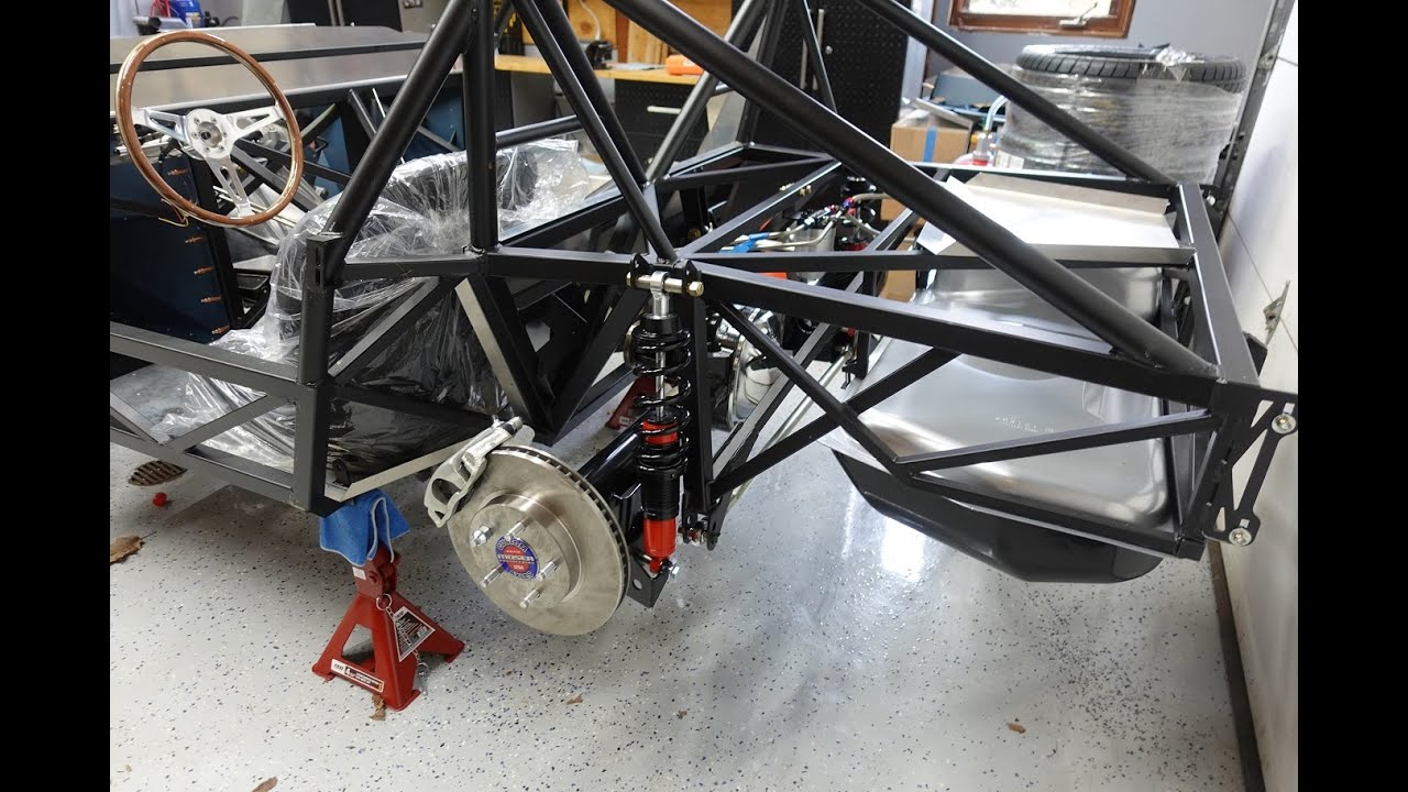 Part 24 | Rear end installed and other updates | Daytona Coupe Build ...