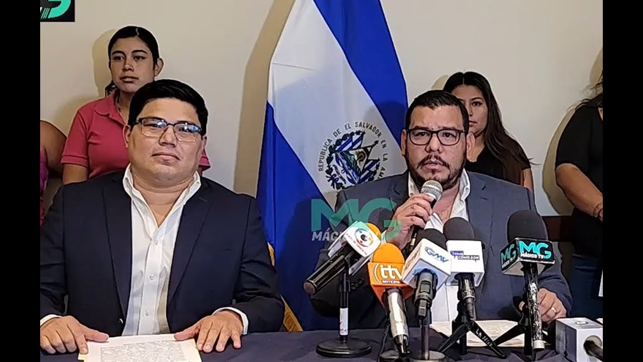 #Ahora Conferencia de prensa anuncian que fueron expulsados del partido ...