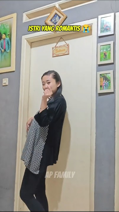 Istri Romantis #shorts #pasutri #lucu #ngakak #kocak #komedi #apfamily - YouTube
