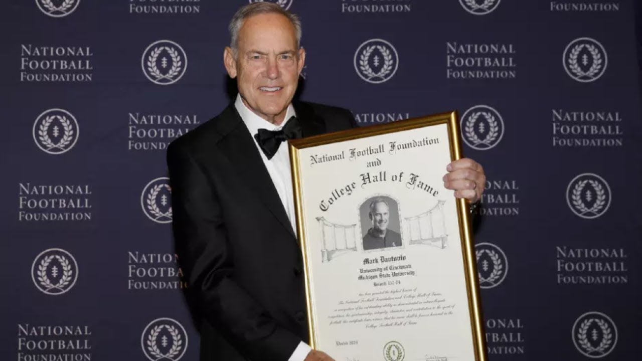 Mark Dantonio inducted into College Football Hall of Fame - YouTube