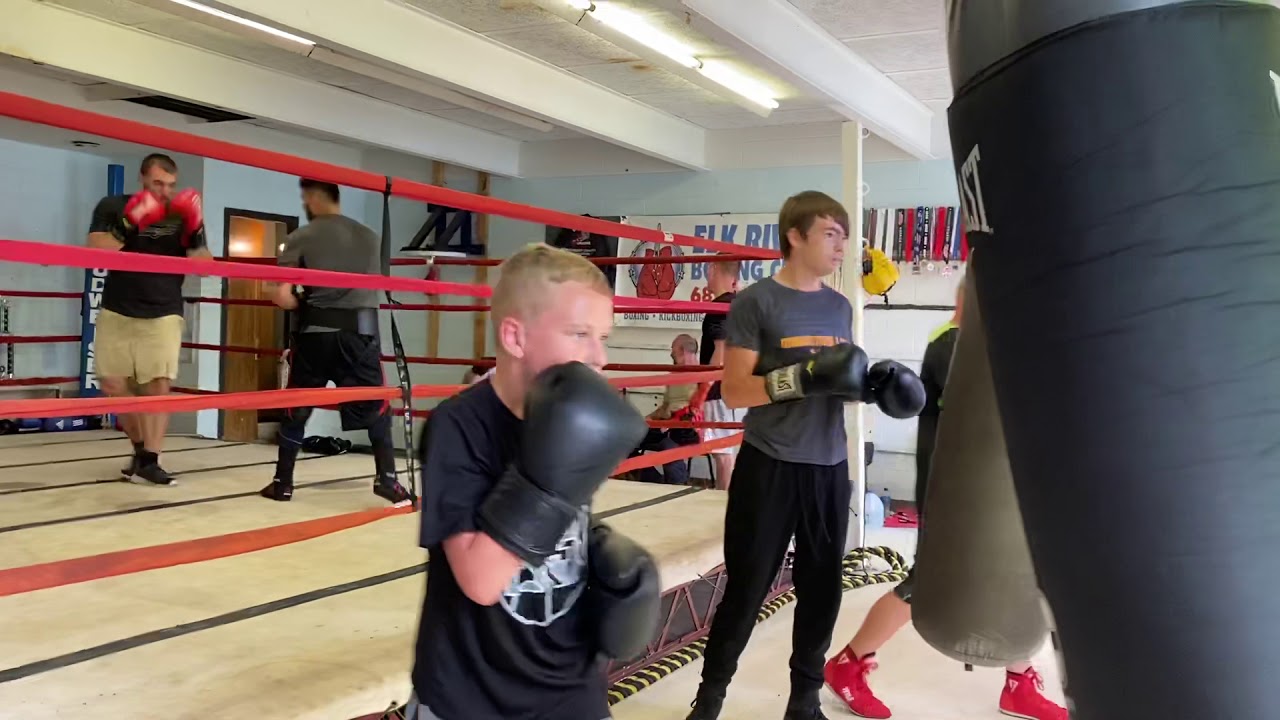 Boxing Elkview WV - YouTube