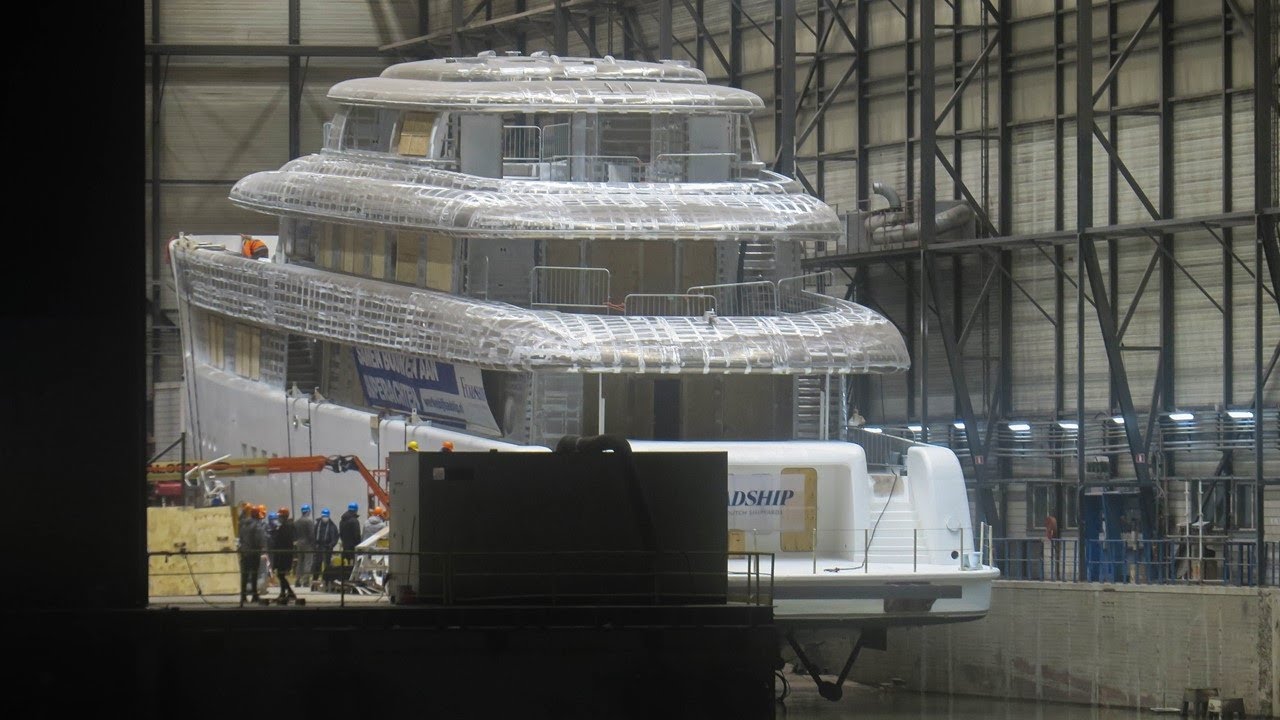 Feadship 67.4m/ 221ft Project 823's technical launch of today - YouTube