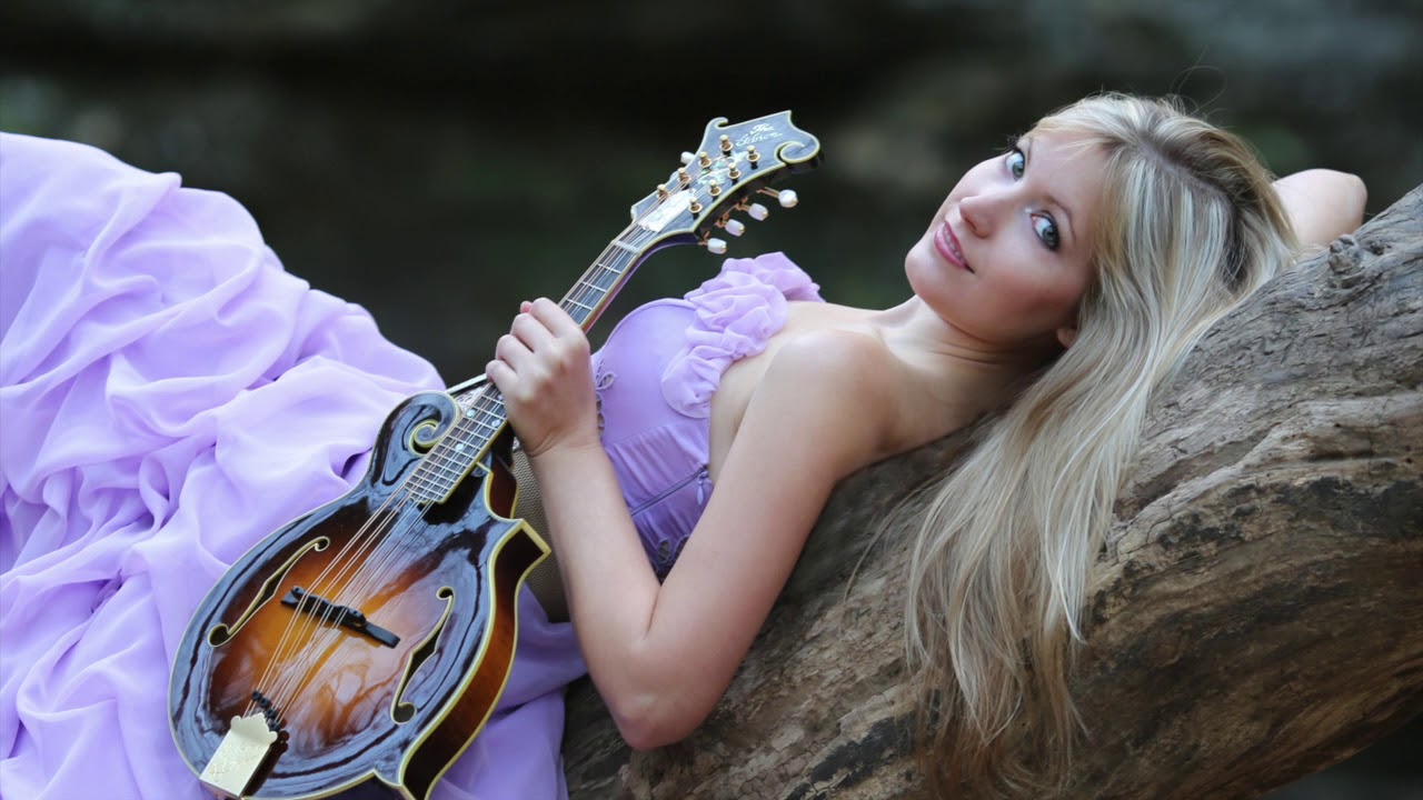 Ashley Lewis & Legacy DPK - YouTube