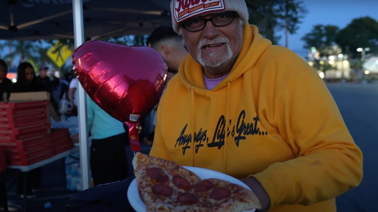 Valentine's Day community outreach in Santa Ana - YouTube