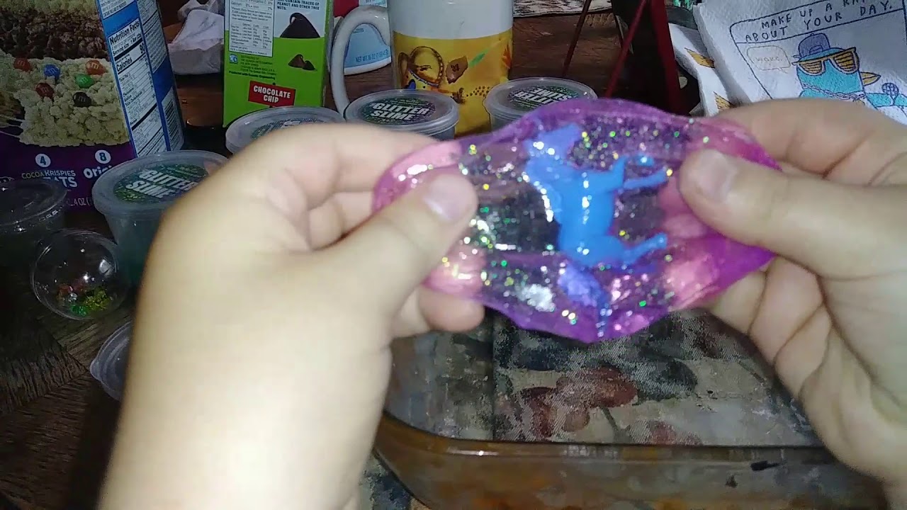 Me Mixing putty with putty and beads - YouTube