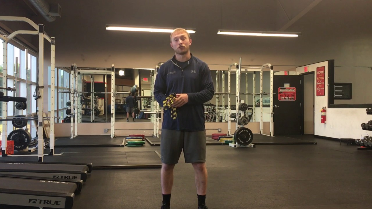 Crossover Drill with Jump Rope - YouTube