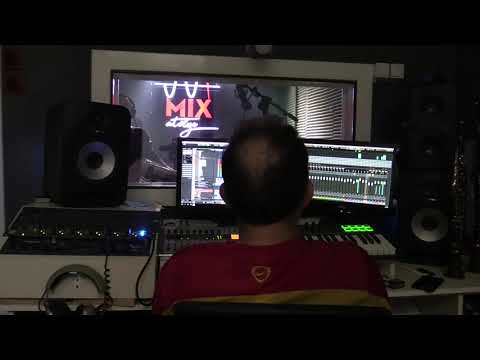 Toros Canavarı Müzikali Asma Davul kaydı..