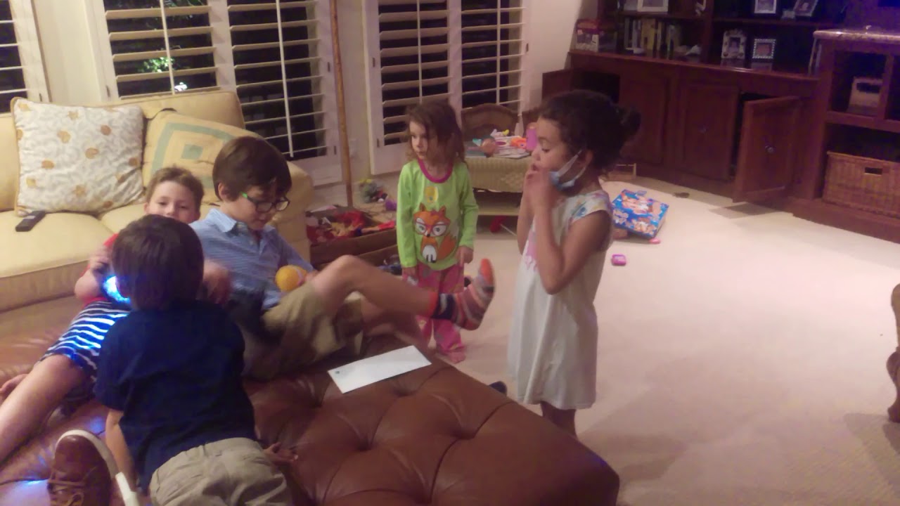 Playing Doctor with cousins in Florida - YouTube