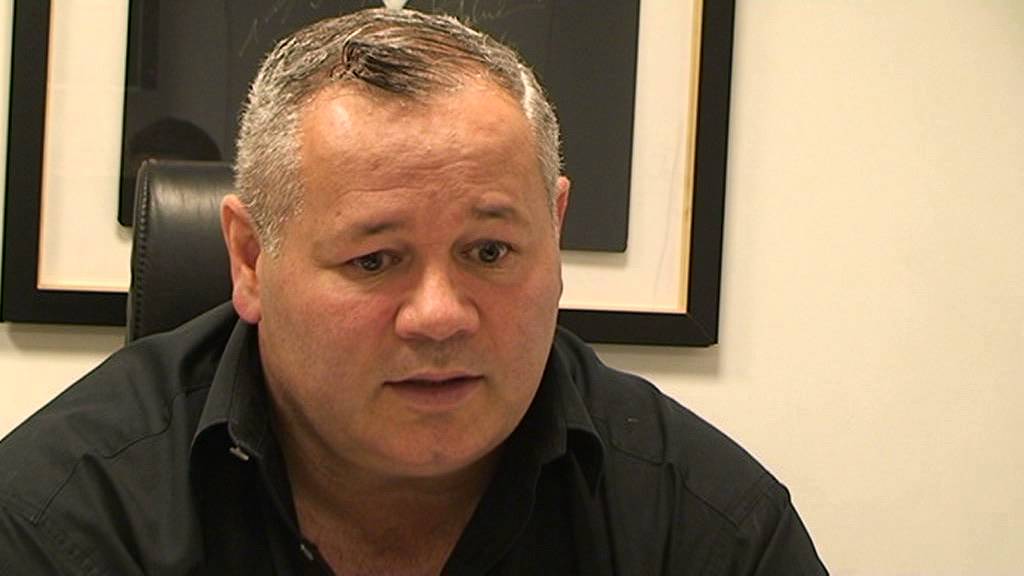 Carl Hall announces new signings - YouTube